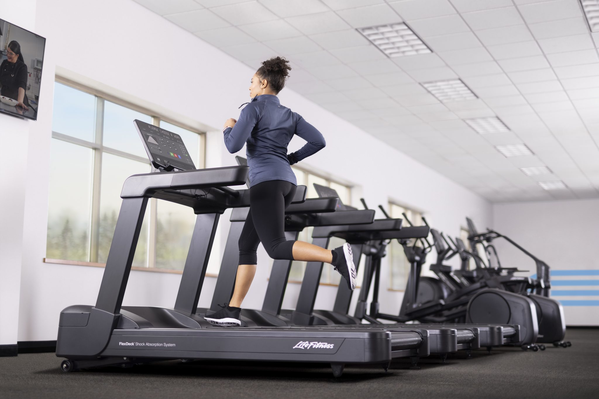 8 Types of Commercial Gym Machines for Advanced Users - F1 RECREATION