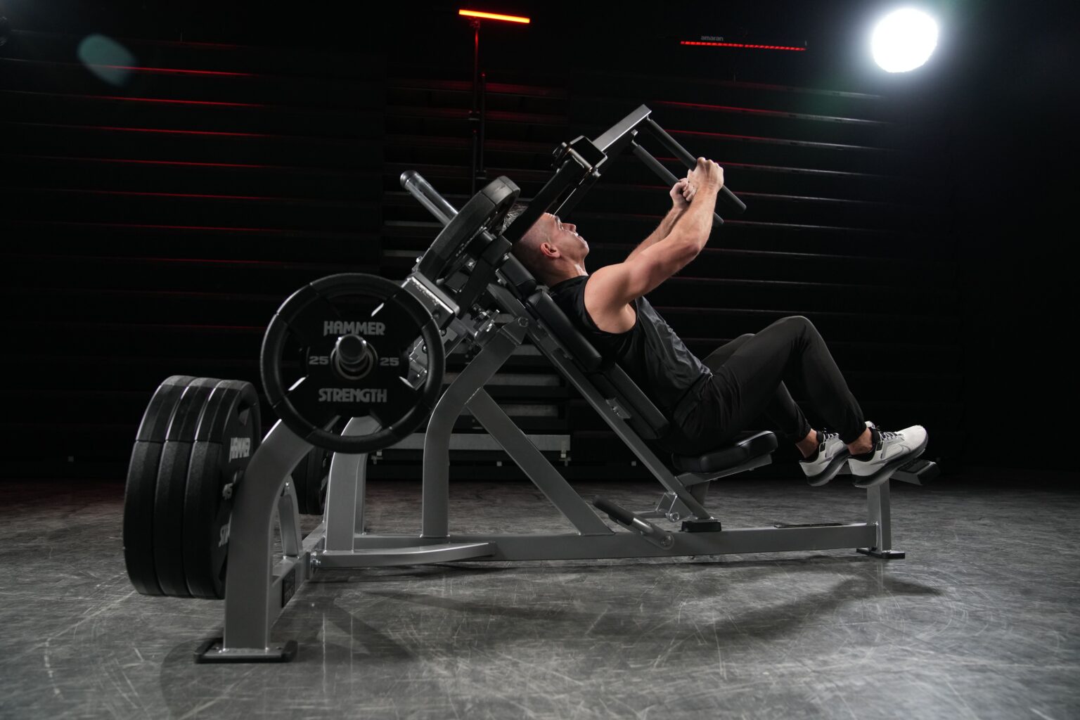 Why the Hammer Strength Super Fly is a Must-Have for Performance ...